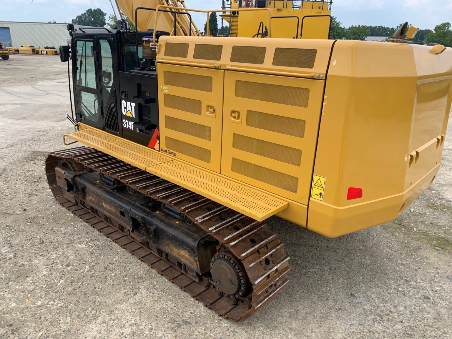 Caterpillar 374F-L (2019) - Ligro