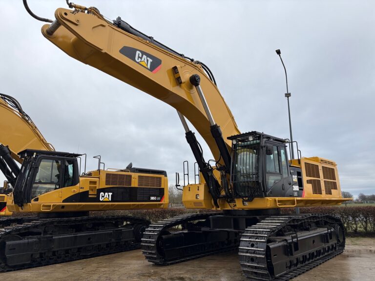 Caterpillar 390D-LME (2013)-7682 - Ligro